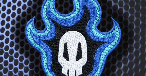 Anime Bleach Logo Emblema Bordado Iron-on / Velcro Patch
