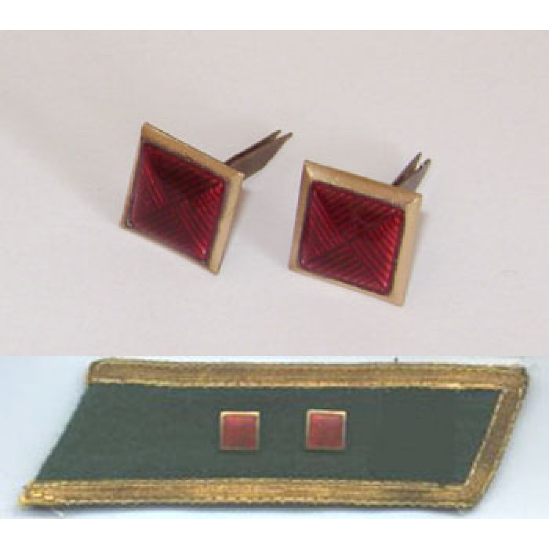 Soviet Army 2 red cubes for collar tabs - Soviet Power